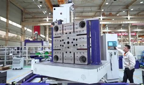 SMTCL Horizontal Milling Boring Machine TK6511 CNC Milling Machine SIEMENS System 5 Axis