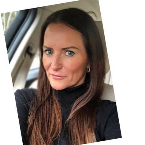 Adele Finch Senior Account Manager 3m Healthcare Linkedin