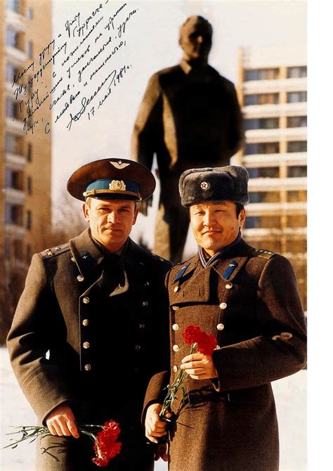 ТҮҮХЭНД НЭРЭЭ ТОДООР БИЧСЭН САНСАРЫН АХАН ДҮҮС БААТРУУДТАЙ УУЛЗЛАА 📍Монгол Улсын Батлан