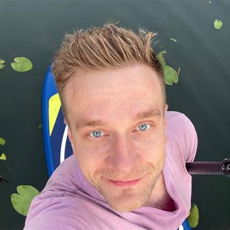 Dzmitry Matskevich Matskevich • Threads Say More