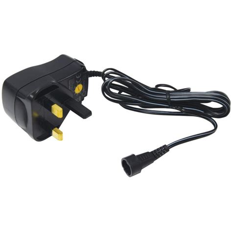 Compact Energy Efficient Switch Mode Universal Power Supply