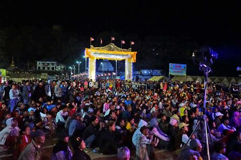 မန်းရွှေစက်တော်ရာ ဘုရားပွဲတော်ကြီးတွင် နိုင်ငံကျော်အနုပညာရှင်များက အင