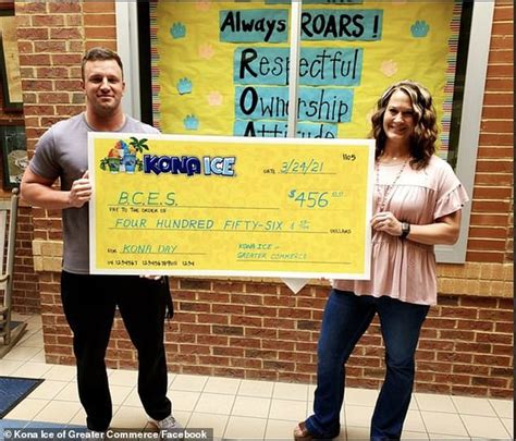 A Georgia Principle And Teacher Are Accused Of Having Sex In An Elementary School While Wife