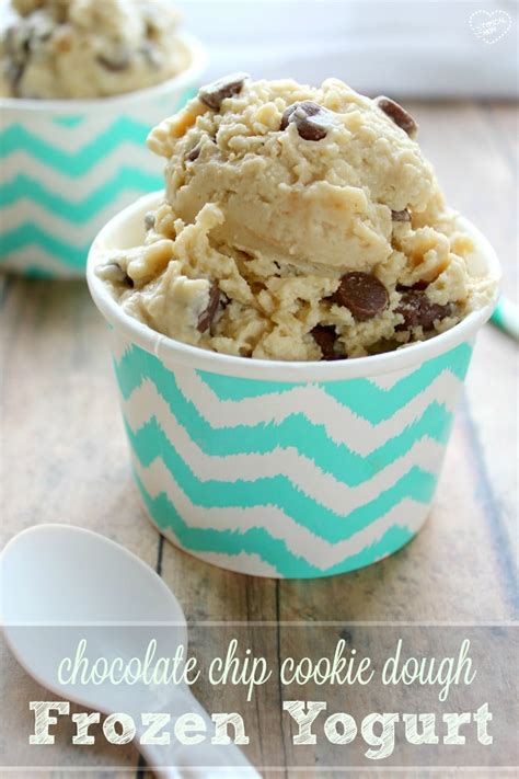 Homemade Frozen Yogurt · The Typical Mom