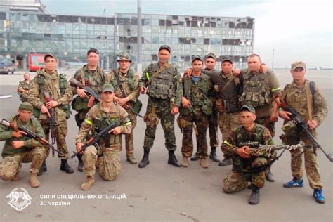 Ukrainian Рівно 11 років тому розпочалась оборона Донецького аеропорту🫡 Тоді українські воїни