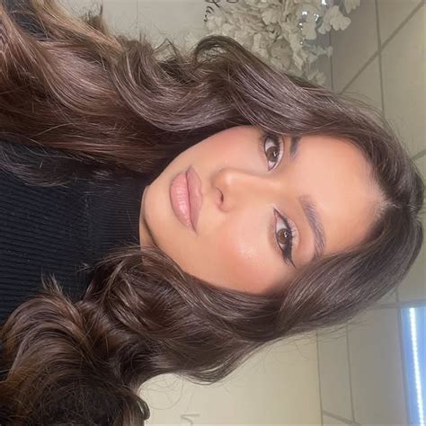 екатерина Semenyuk • Threads Say More