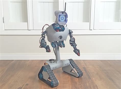 Remote Control Miniature Robot At Angel Singleton Blog