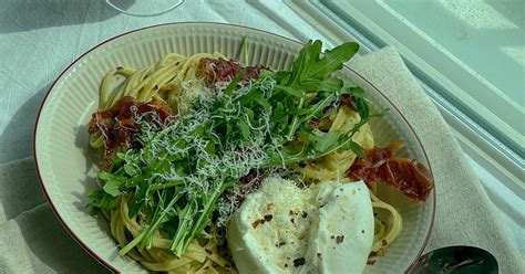 프로슈토 부라타 파스타 만들기