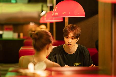 더쿠 넷플릭스 영화 이충현 감독 스틸컷