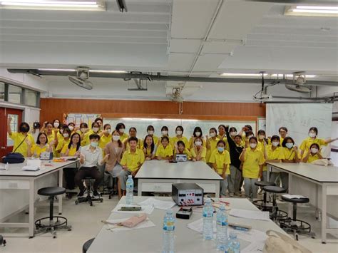 7 กรกฎาคม 2566 เป็นวิทยากรอบรมโครงการอบรมเชิงปฏิบัติการทางวิทยาศาสตร์