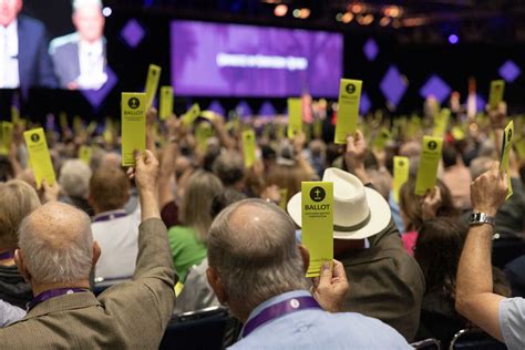 Elizabeth Dias The New York Times