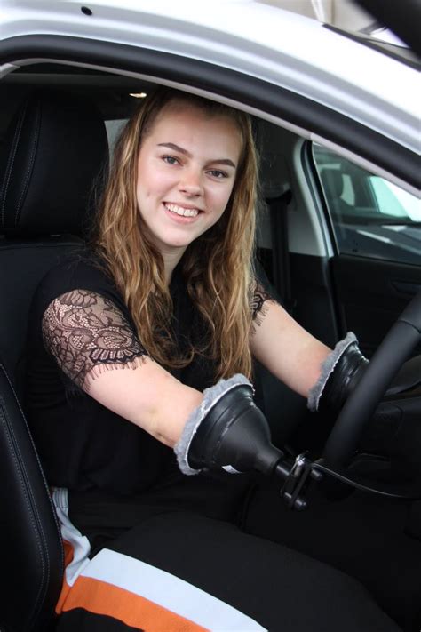 Quadruple Amputee Isabelle Weall Des Gosling Mobility