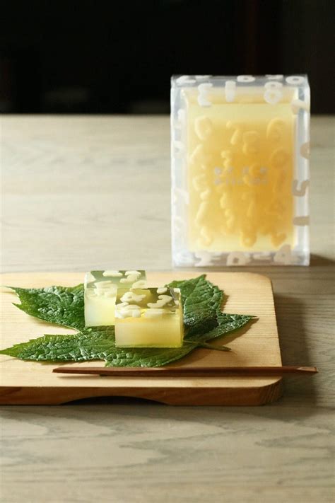 預購 日本製 伊藤軒×sou・sou 十數 蕨餅果凍（和三盆）常溫 嘢食 And 嘢飲 包裝食物and即食食物 Carousell