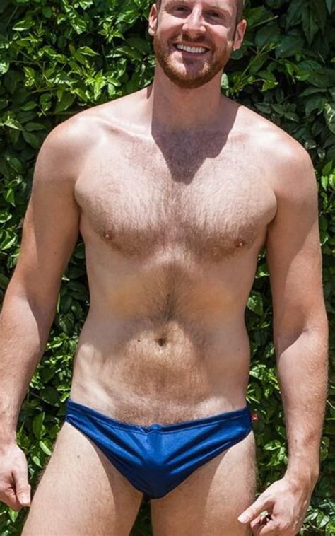 I Like This Sagging Look Pic