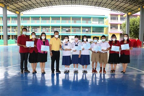 รองชนะเลิศอันดับ 1 โรงเรียนเทศบาลวารินวิชาชาติ