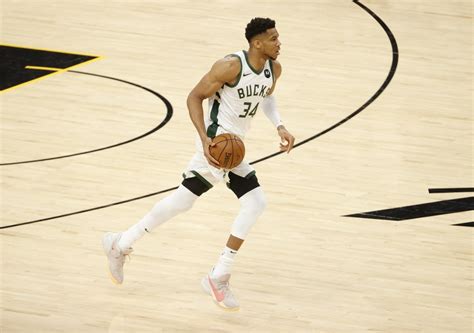 Giannis Antetokounmpo Returns To Start Game 1 Of Nba Finals Inquirer