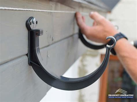 Tips For Gutter Pitch Placement And Hanger Spacing Technique