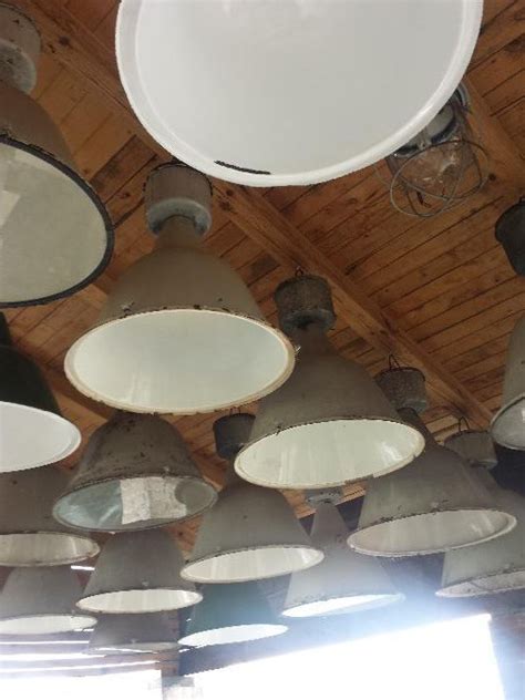 Лампи индустриални гр Враца Сениче • Olx Bg