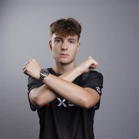 Clix Age Height Net Worth Girlfriend Bio Facts Wiki