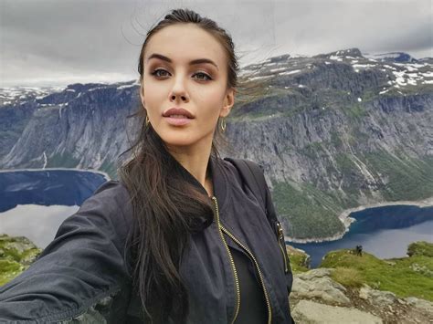 Jessica Albanka Bio Age Height Wiki Models Biography