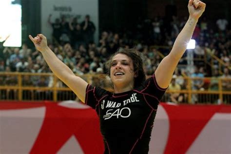 Brazilian Jiu Jitsu Standout Mackenzie Dern Signs With Legacy Fc For