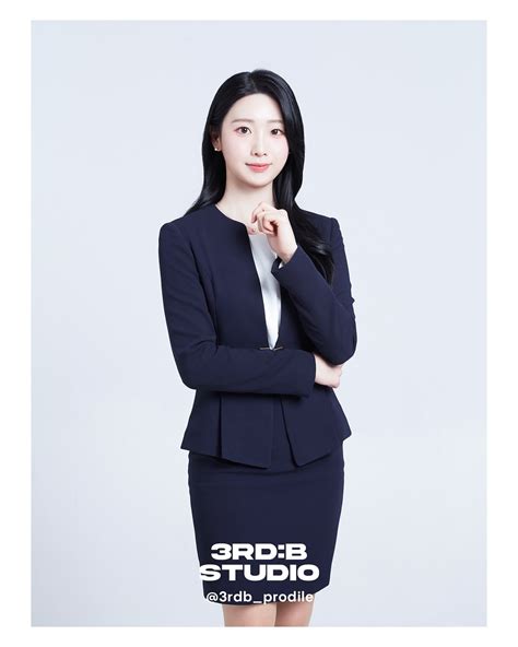 써드비스튜디오 우정사진 커플사진 개인프로필 🚉 우정사진 우정사진컨셉 우정사진포즈 우정사진촬영 우정사진스튜디오 우정사진관 유니폼사진 유니폼촬영