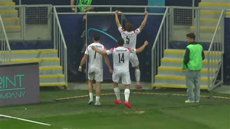 [video ეროვნული ლიგა Xiii ტური] დინამო ბთ 2 3 იბერია 1999 საფრთხე საჩემპიონო ინტრიგისთვის