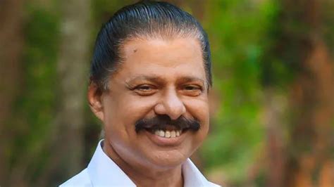 നിലമ്പൂർ ഉപതിരഞ്ഞെടുപ്പിൽ സ്ഥാനാർത്ഥി ഒരാഴ്ചയ്ക്കുള്ളിൽ യൂദാസിന്റെ രൂപമാണ് പിവി അൻവറിന്