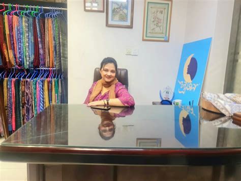 Tondraboti তন্দ্রাবতী মনের মানুষ শাল যাচ্ছে মনের মানুষ এর কাছে আপনিও আপনার প্রিয়