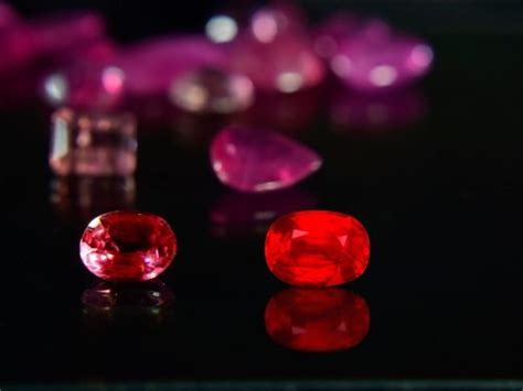 Spinel Vs Ruby Comparing The Two Stunning Gemstones Diamond Buzz