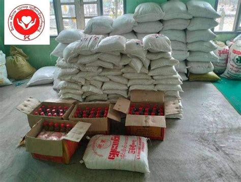 မုံရွာမြို့နယ်ရှိ စစ်ဘေးရှောင် ပြည်သူများကို ဆန်နှင့် ဆီများ လှူဒါန်း Khit Thit Media