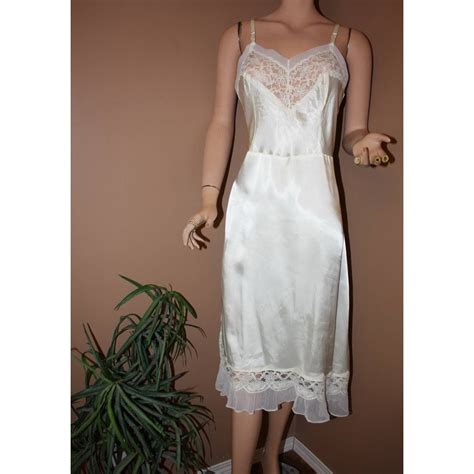 Vintage 1940s Silky Satin Lacy Slip Fantasy Size 38