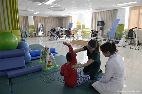 УИХ ын гишүүд Хөгжлийн бэрхшээлтэй хүүхдийн сэргээн засах хөгжлийн төвд