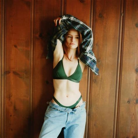 Madelaine Petsch Nude And Sexy Barefoot Photos The Fappening