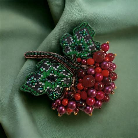 Брошка калина з українським народним орнаментом🇺🇦 — ціна 550 грн у каталозі Брошки Купити