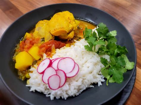 Flavorful And Easy Peruvian Chicken Stew Aji De Gallina Explore