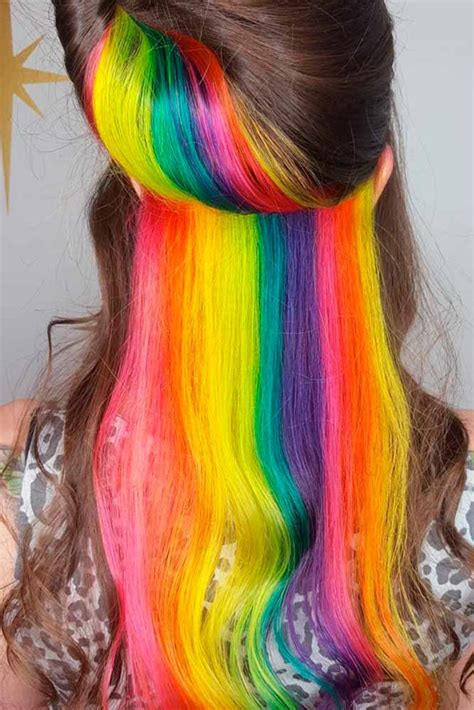 25 Les Cheveux Arc En Ciel Cachés Chics Sont La Magie Dont Vous Avez Besoin Pour être à La Mode