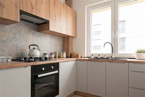 Making The Most Of A Small Kitchen Space Saving Ideas For Renovation