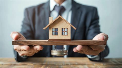 Fixed Vs Floating Interest Rate Know Your Loan Options 2025