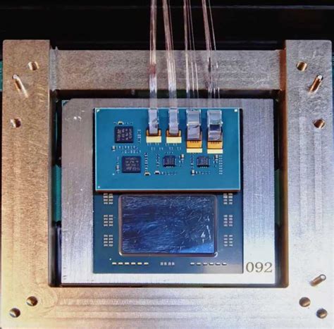 Waic｜曦智科技：光电融合突破算力边界，曦智科技发布多维度创新成果