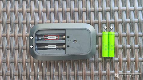 How To Replace Microsoft Designer Bluetooth Mouse Batteries Windowstip