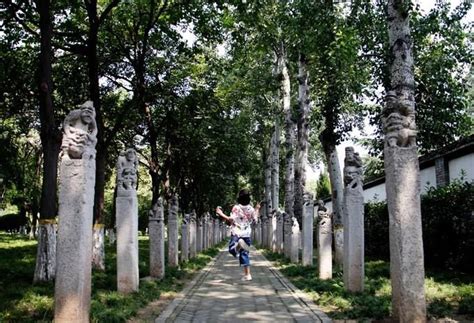 西安5日游大概多少钱 双人游五日游跟团价格三口人去西安5天报团大约费用1100元