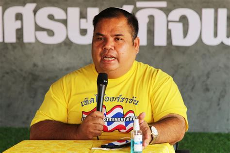 อดีต ปธ หมู่บ้านเสื้อแดง ลาออกพรรคเทิดไท หอบมวลชนร่วม รทสช หนุน ประยุทธ์