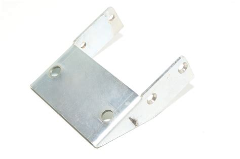 Ifm In5251 Inductive Sensor Mounting Bracket 3x Sensors