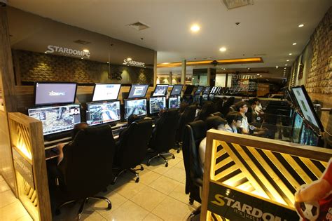 멀티태스킹 가능한 `위아래모니터` 예비pc방창업자 눈길 일요신문