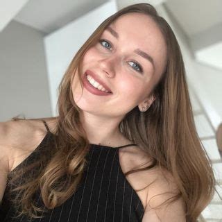 Anna P Certified Tutor With Year Experience Learn With English Tutors