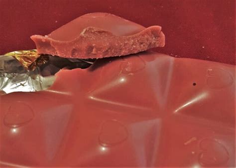 What Is Ruby Chocolate How Its Made Ruby Cocoa And Faq