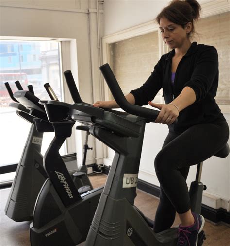 图片素材 结构体 自行车 腿 训练 房间 臂 健身房 肌肉 有氧运动 运动场馆 人类行为 身体素质 运动器材 锻炼机 2664x2848 1363482