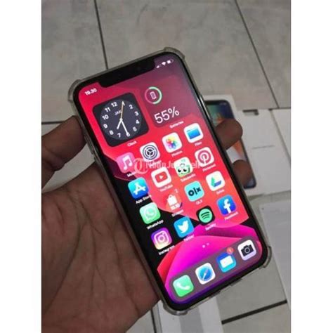 Hp Bekas Iphone X Gb Ex Ibox Silver Fullset Mulus Harga Nego Di Depok Tribunjualbeli Com