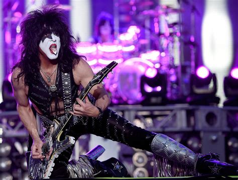 Paul Stanley Guitarrista De Kiss Desat Una Pol Mica Al Hablar De La Identidad De G Nero En